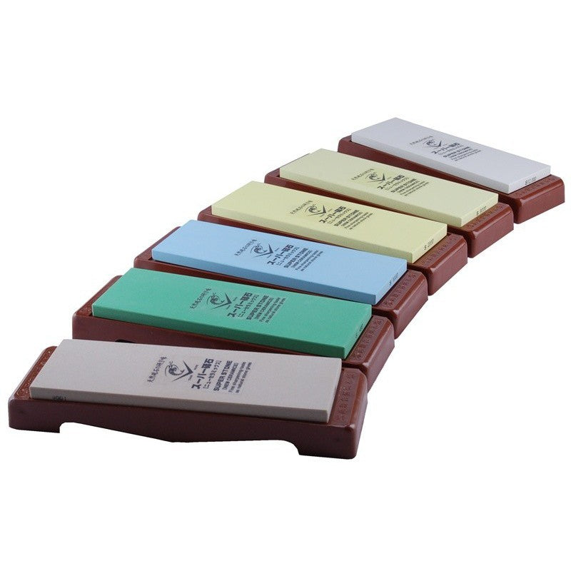 Naniwa Chosera – Knives and Stones