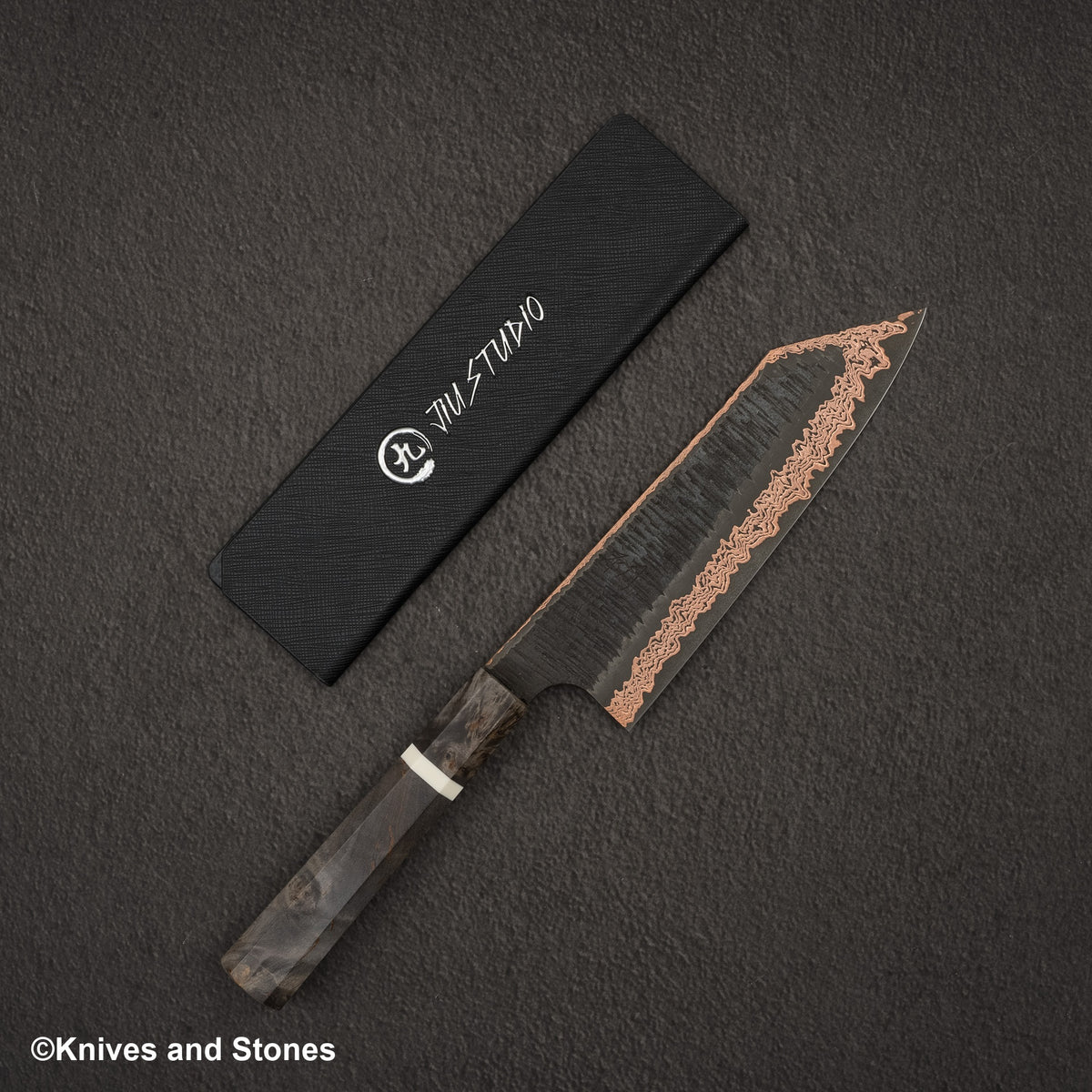 Hatsukokoro x Nigara Yorokobi SLD Copper Tsuchime Damascus Bunka 180mm – Knives and Stones