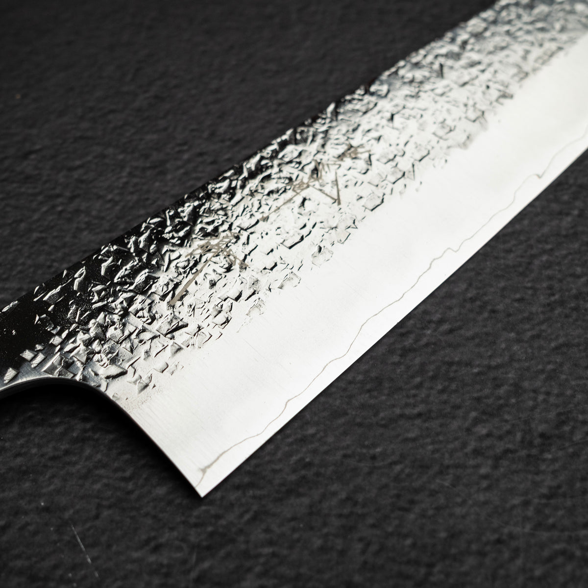 Kurosaki Shizuku by Yu Kurosaki | Knives and Stones